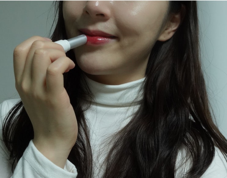 겨울 인생 립밤 올리브영 세일에 득템한 롬앤 글래스팅 멜팅밤 쿨톤이라면 러비핑크 및 모브휩 추천 네이버 블로그