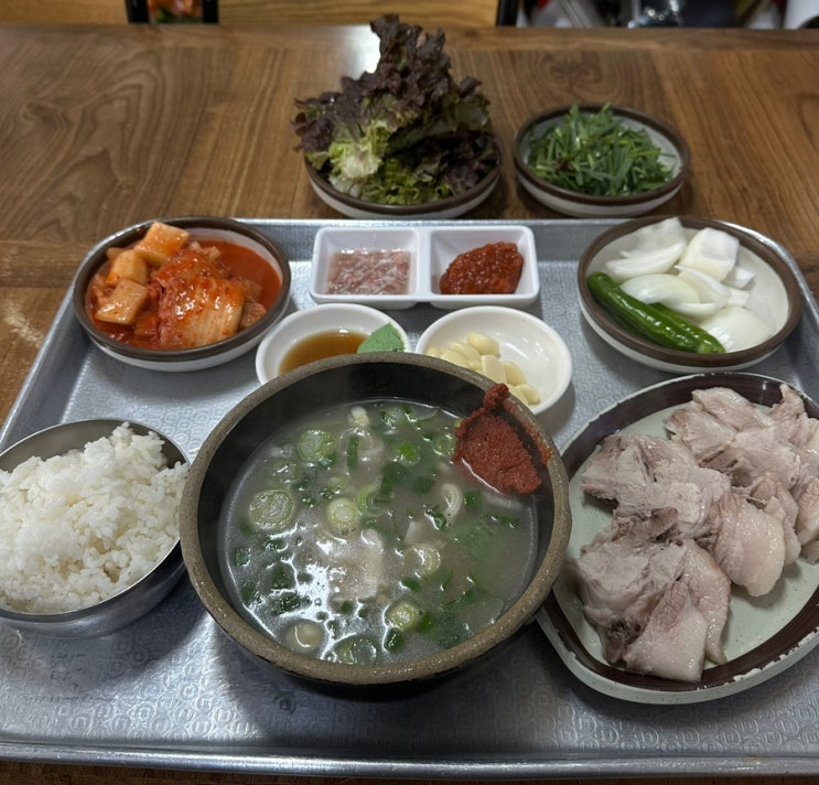 부산영도 수육백반이 너무 맛있어서 또 재방문 한 영도 장군돼지국밥” 네이버 블로그