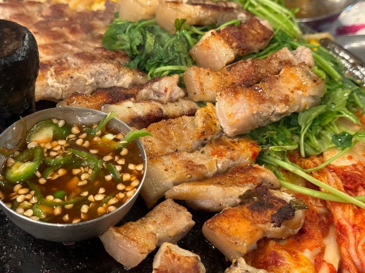 대전 둔산동 목구멍 미나리와 미박삼겹살 맛집 셀프 볶음밥 필수 네이버 블로그