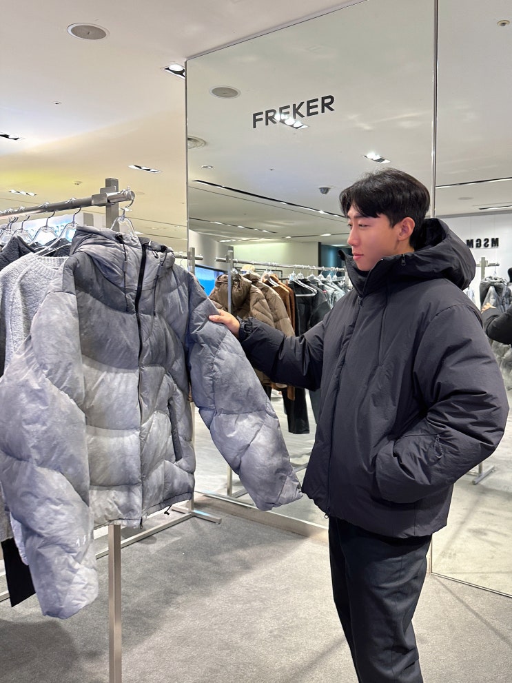 남자 패딩 추천 프리커 압구정 갤러리아 팝업스토어 핫한 남자옷코디 이유 있네요 네이버 블로그