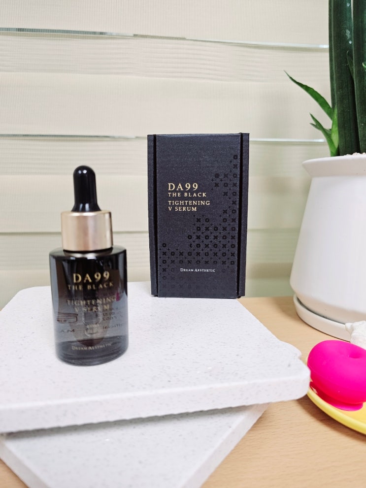 DA99더블랙 타이트닝 브이 세럼으로 리프팅, 피부 탄력 챙겨요! : 네이버 블로그