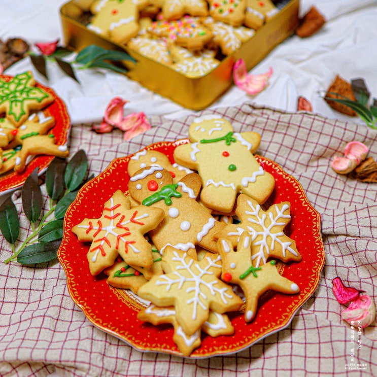 크리스마스 쿠키 진저맨 쿠키 수제 버터 반죽 믹스 식용색소 아이싱 쿠키 만들기 : 네이버 블로그