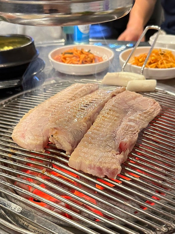 관저동 구워주는 고기집 숯총각네 반찬 리뉴얼되서 더 좋아요 : 네이버 블로그