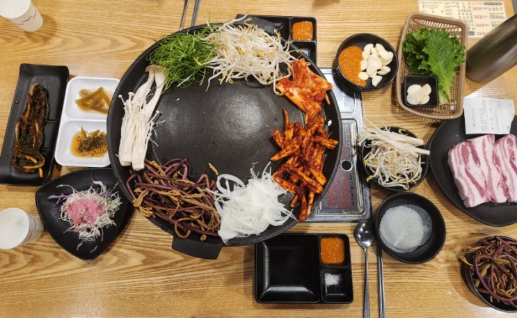 대전 관평동 맛집 더덕솥뚜껑삼겹살의 매력 더덕과 삼겹살의 조합 칭찬해 네이버 블로그