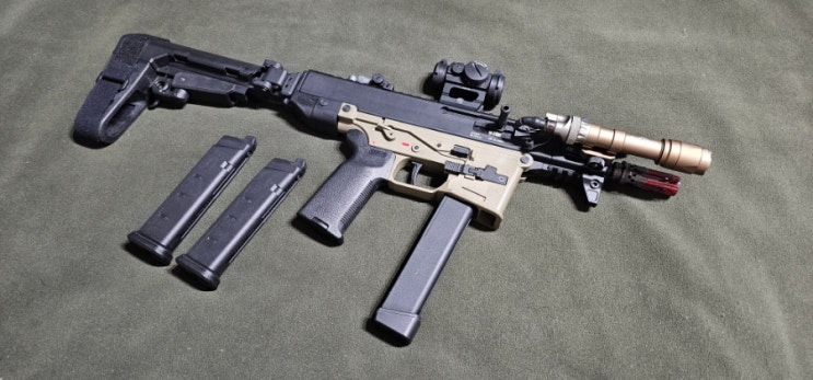 스위스 B&T SMG GHM9-G GBB 언박싱 리뷰 : 네이버 블로그