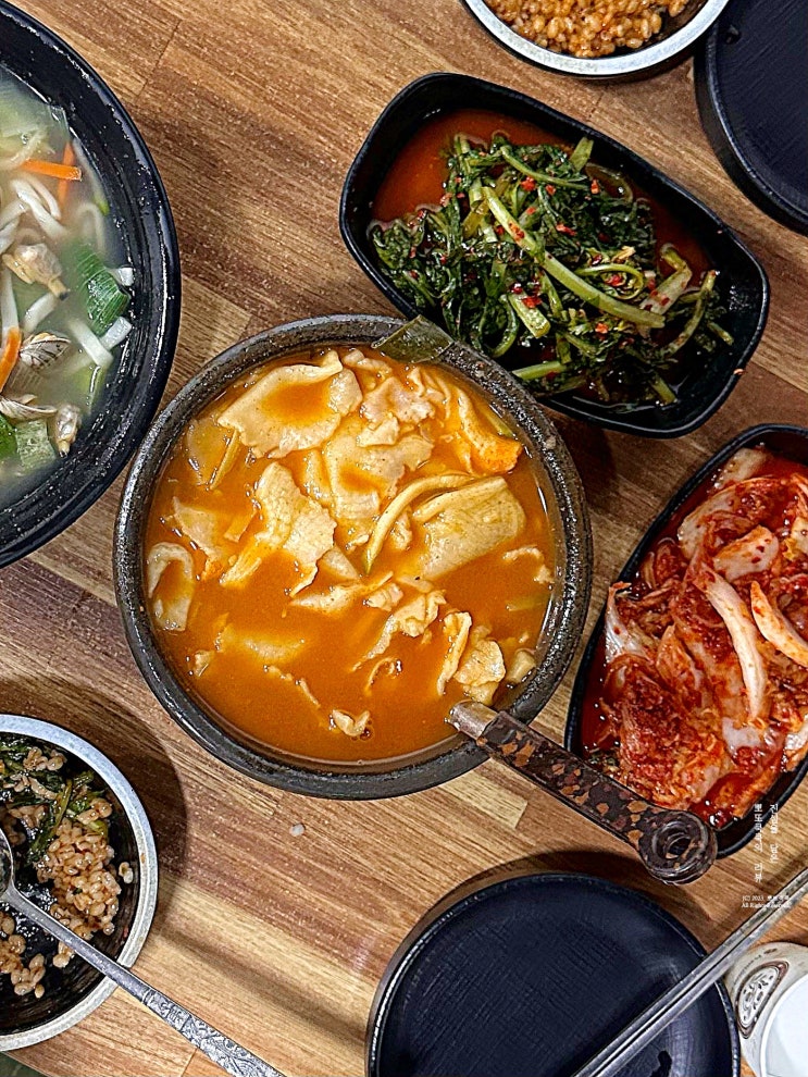 노원역 맛집 혼밥 되는 얼큰 수제비 부추전 성시경 먹을텐데 노원 옛날칼국수 주차 네이버 블로그
