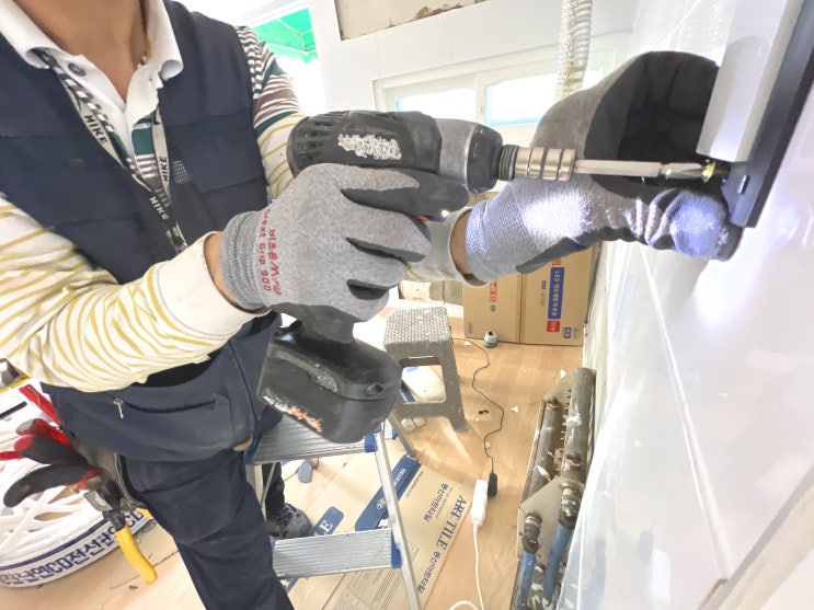 구축 빌라 리모델링 화장실 욕실 타일 공사 및 전기 증설 콘센트 설치 네이버 블로그