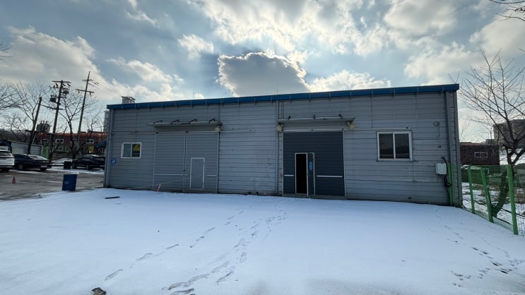 군포 공장 창고 1층 단독건물 100평 임대 앞마당 주차 대형차량진입 제2종근린생활시설 전철역 도보 5분 복층사무실 상하수시설 ...