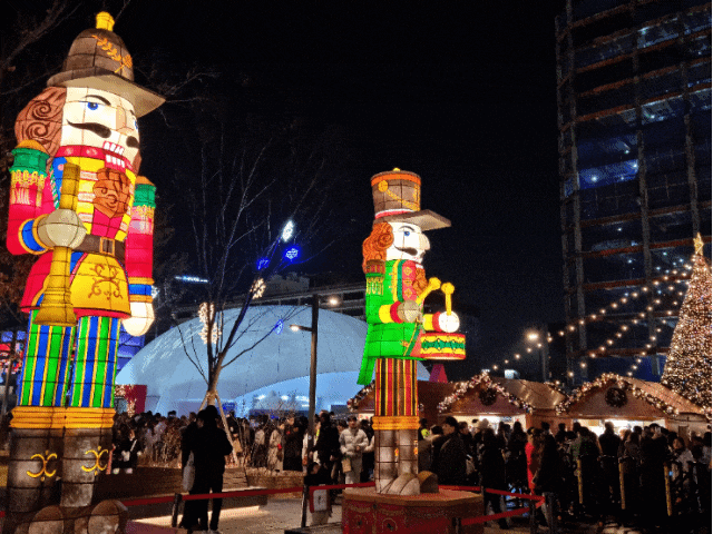 광화문 12월 1월 놀거리 볼꺼리 "광화문 광장마켓& 서울빛초롱 축제" 크리스마스 광화문 나들이, 인사동 쌈지길(ft. 아지오 ...