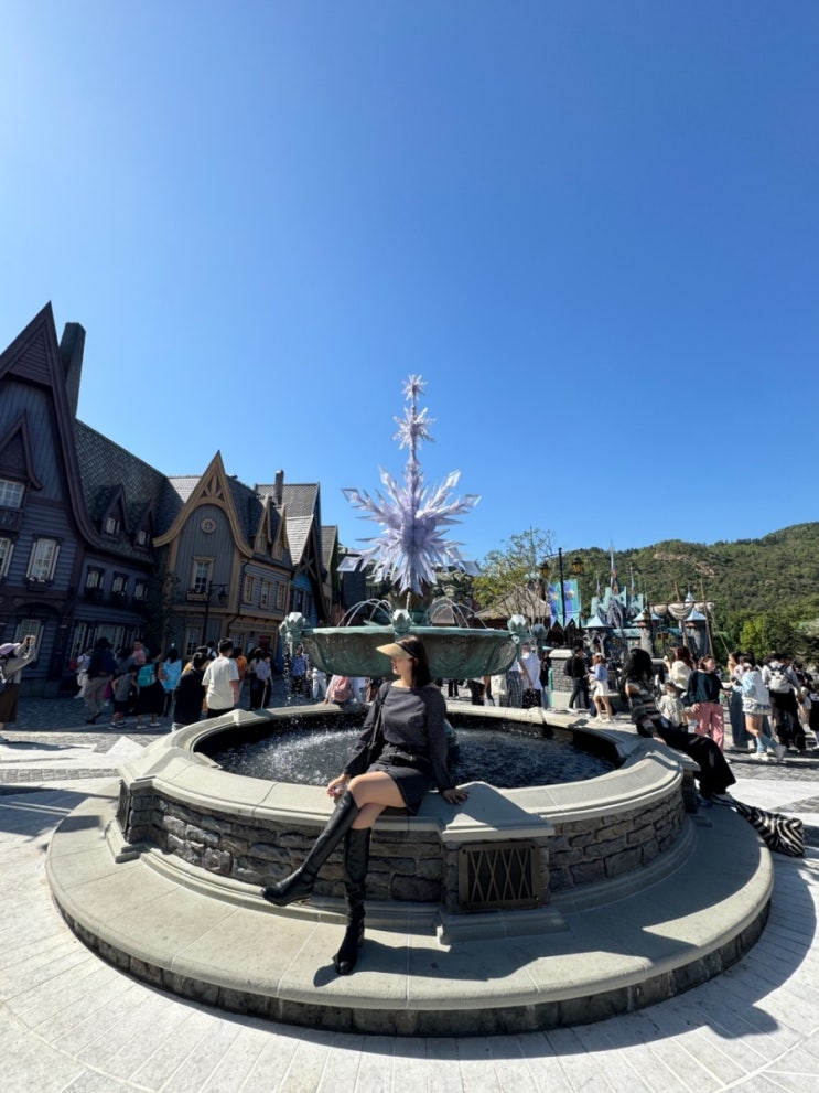 [홍콩 디즈니랜드 day 2] cha cha room 런치세트 / World of frozen : 네이버 블로그