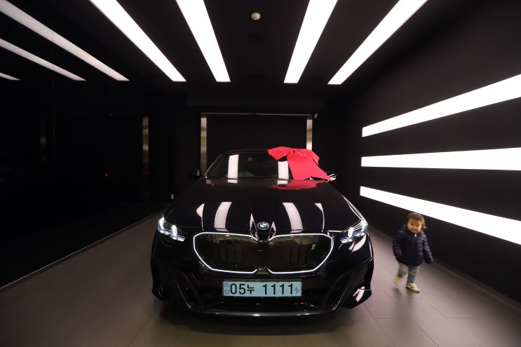 BMW i5 eDrive40 MSP PRO 카본블랙 출고기 @BMW코오롱모터스 삼성전시장 김신욱 : 네이버 블로그