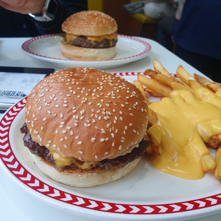 브루클린더버거조인트 여의도점 햄버거 맛집여의도 여의나루 내돈내산 네이버 블로그