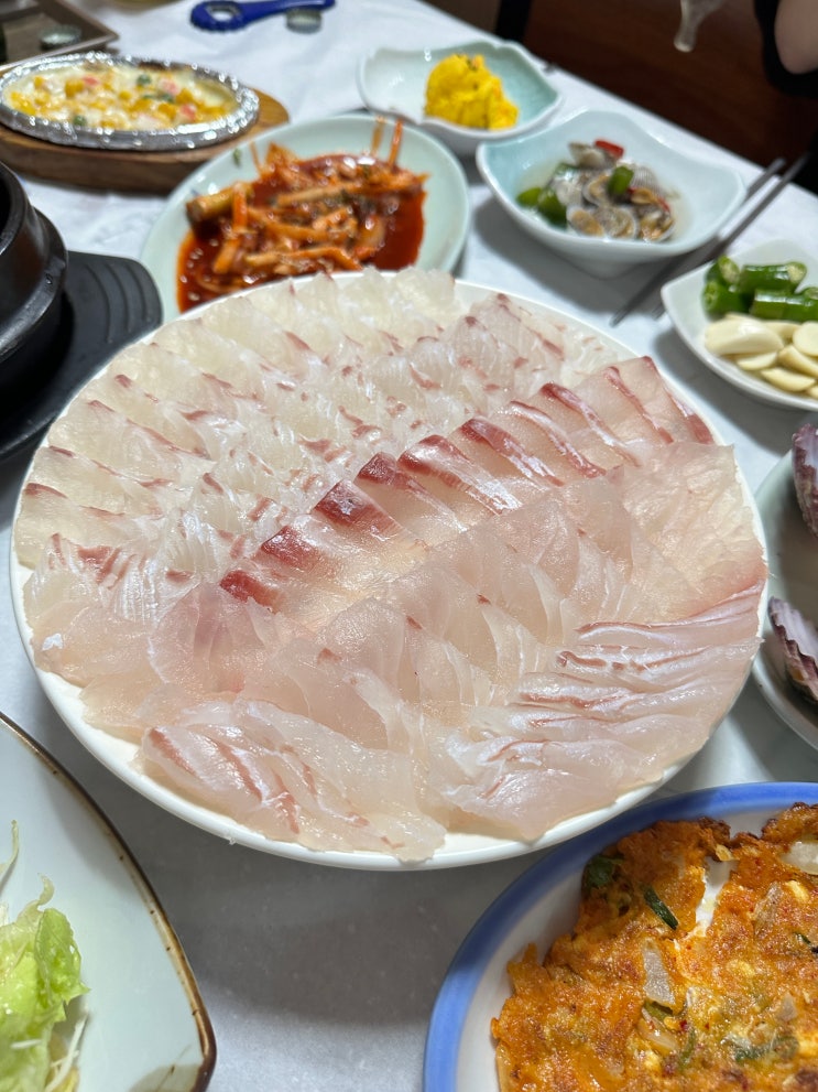 진주 봉곡동 개전사거리 오마카세급 반찬 자연산회 매운탕 맛집 은하수 횟집 장어구이 솔직 후기 네이버 블로그