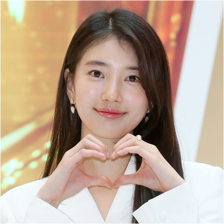 수지 한맥 행사장 옷 올화이트룩 자켓 팬츠 여자셋업 투피스 여성정장브랜드는 네이버 블로그