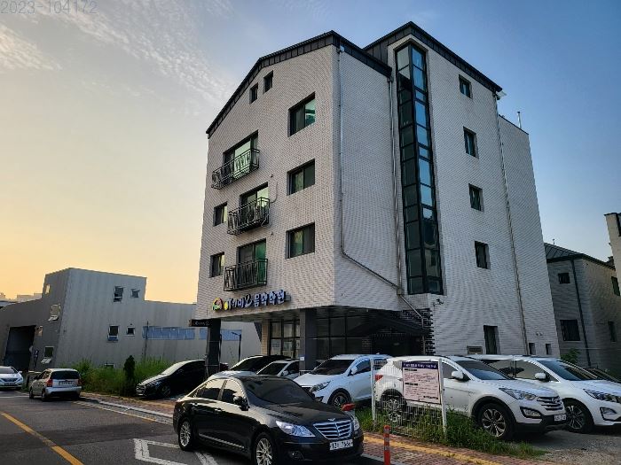군포시 도마교동 다가구주택경매 10억7천 송안초등학교인근 대지75평 4층5가구 유찰2회 군포다가구주택 부동산경매 매매