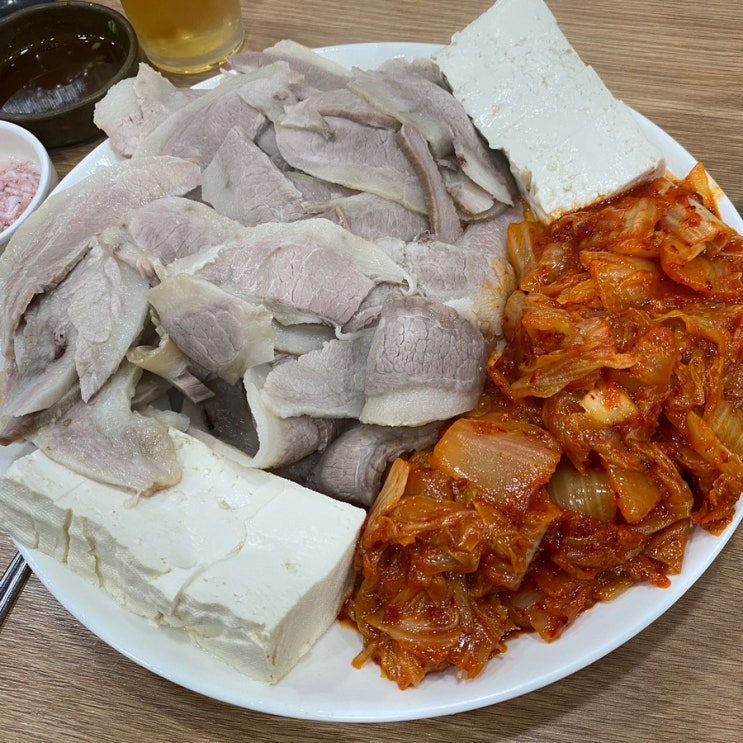 대연 맛집 수육백반이 맛있는 ‘영진돼지국밥 남구청점‘ 방문 후기내돈내산 네이버 블로그