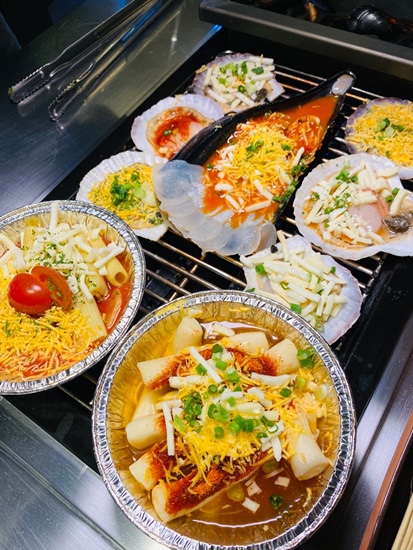 메뉴구성이 다양하고 사장님의 센스가 느껴지는 신림맛집 하와이조개 신림본점 네이버 블로그