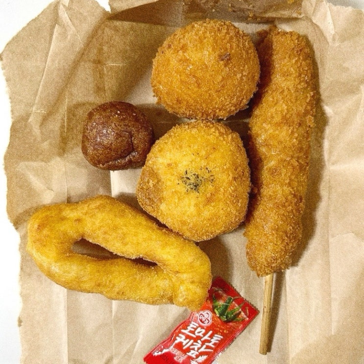 최애 꽈배기맛집 방이시장 아리꿀꿀찹쌀꽈배기 찹쌀꽈배기 찹쌀도너츠 치즈볼 핫도그 게살고로케 리뷰 네이버 블로그