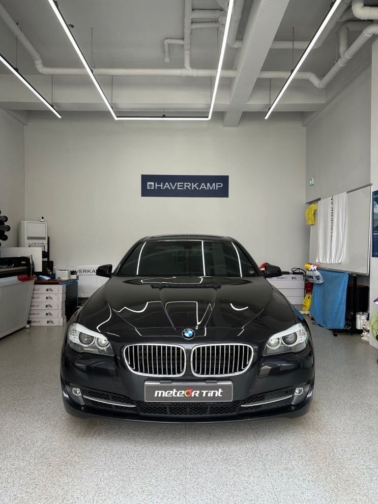 BMW 535i(f10) 아이나비 QXD1 그리고 에코파워팩 라이트슬림 S20 보조배터리 설치 : 네이버 블로그