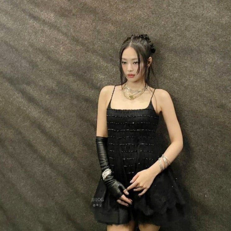 제니 샤넬 원피스 코디 미니 블랙 나시 민소매 여름 St 스타일 샤넬쇼 드레스 네이버 블로그