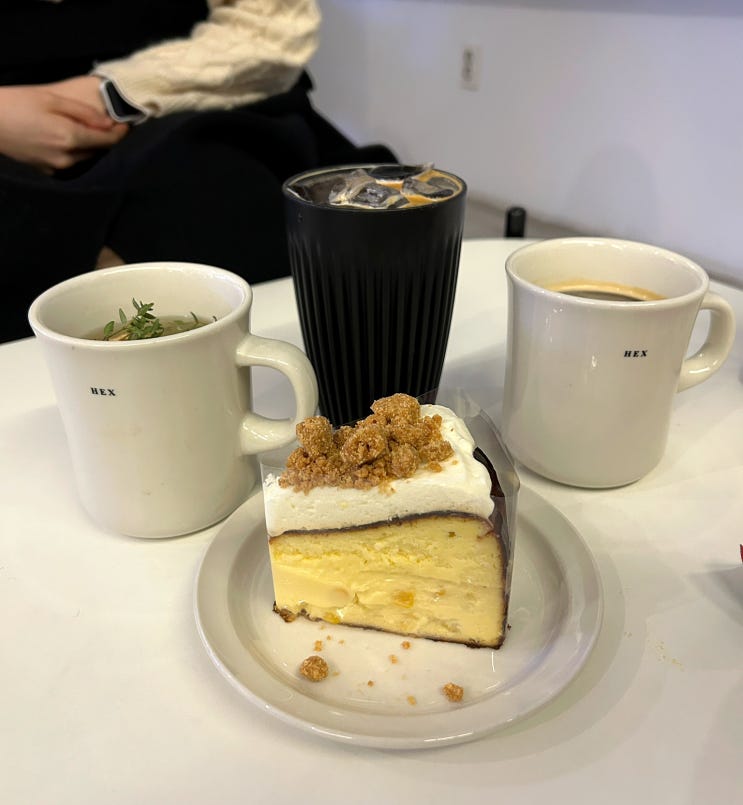 천안 불당동 카페 추천 헥스커피 로스터스쇼룸(HEX COFFEE, 콘크럼블바스크치즈케이크) : 네이버 블로그