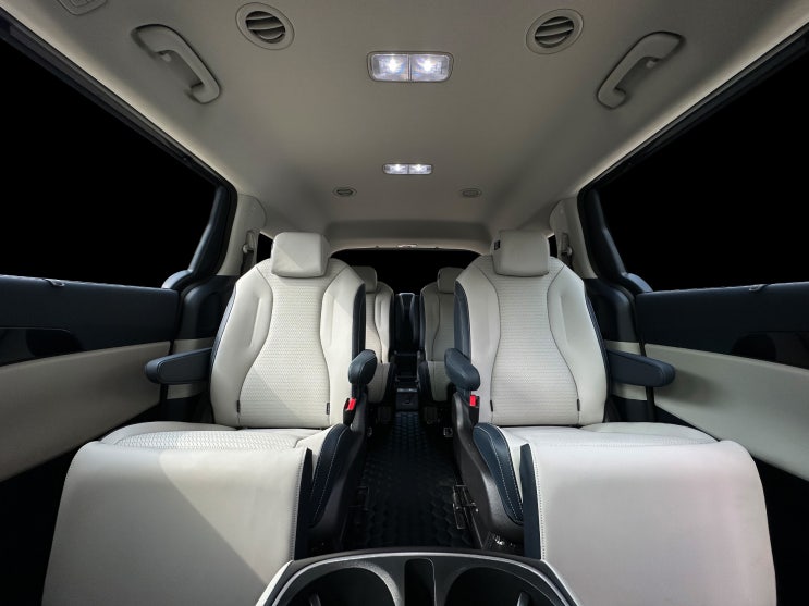 2024 카니발 페이스리프트 하이브리드 9인승 네이비그레이 실내 개조 신차라면 필수 통합 멀티 공간레일 패키지 : 네이버 블로그