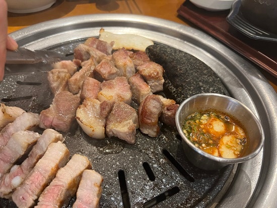 연수구맛집 고반식당 송도트리플스트리트점 다양한 소스와 프리미엄한돈 궁합 최고예요 네이버 블로그