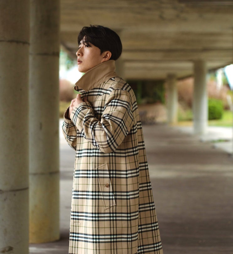 버버리 남자 트렌치코트 코디 데일리룩 더 늦기전에 입어보자 네이버 블로그