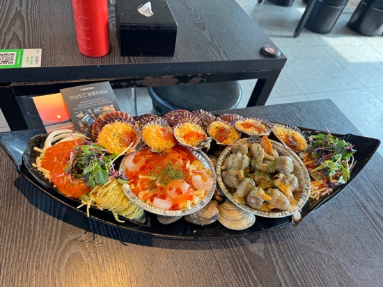을왕리 맛집 바다뷰를 느끼며 신선한 조개요리를 즐길수 있는곳 청춘조개포차 을왕본점 네이버 블로그