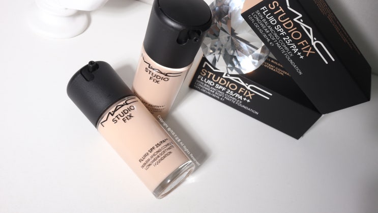 맥 Mac 스튜디오 픽스 플루이드 Spf 25 스킨 밸런싱 콤플렉스 롱웨어 소프트 매트 파운데이션 무결점피부 매트파데추천