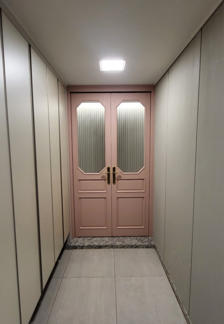 대구중문설치 대구중문시공 중산자이2단지117타입중문 프랜치도어 팔각형 핑크중문 대구중문 경산중문 더원중문 네이버 블로그