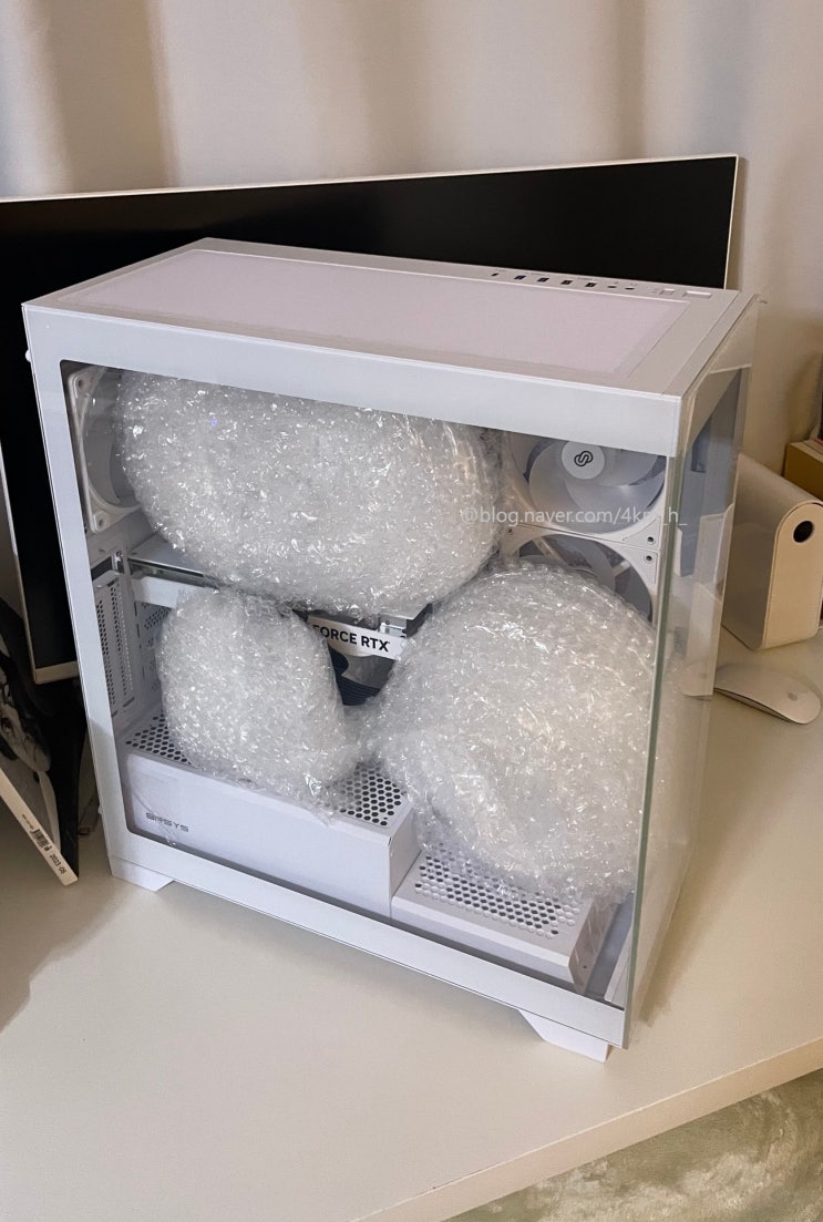 화이트 조립컴퓨터 컴퓨존 디자인 작업용 조립pc 견적amd 라이젠5 7600 Rtx4060 Igniq 플루