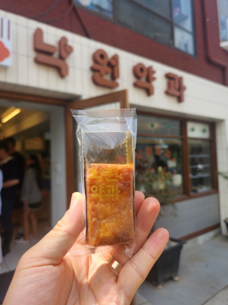 내돈내산 백종원 예산시장 먹거리 꿀팁 추천이신복 꽈배기 사과당 덕산만두 고려떡집 고기떡 사과당 Vs 애플양과점