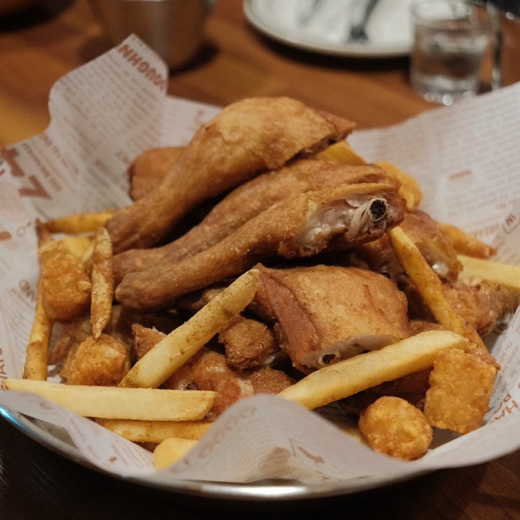 춘천 둘둘치킨 바삭하고 맛있는 추억의 치킨 맛집~ 후라이드치킨 골뱅이소면 간장치킨 네이버 블로그