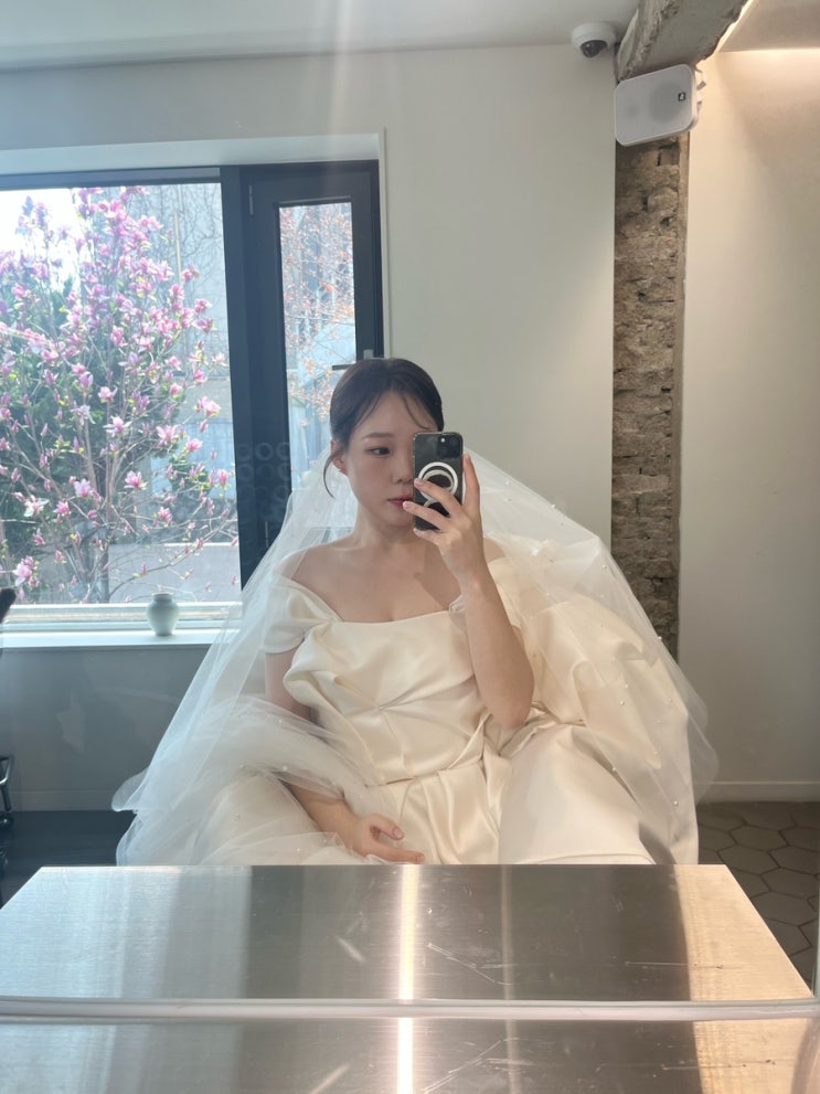 나으 웨딩 기록 한남동 누하우스 본식 헤어메이크업 김소원 실장님 김한솔 실장님 왕강추 네이버 블로그