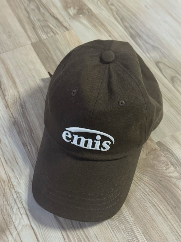 EMIS CAP 이미스 뉴로고 볼캡 모자 Brown 리뷰 🤎 : 네이버 블로그