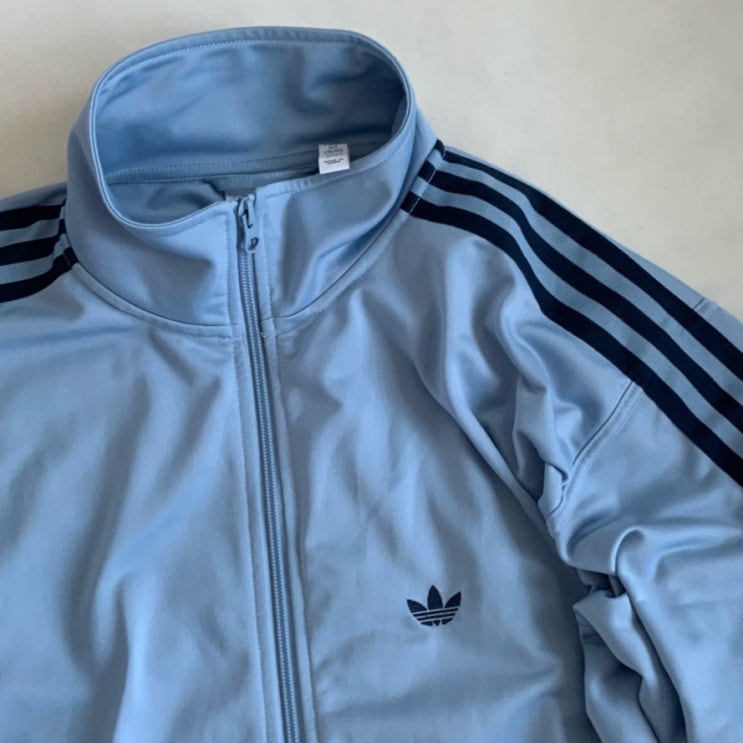 아디다스 베켄바우어 bb 트랙탑 트웨이 져지 스카이블루 엠비언트 스카이 IK9150 S사이즈 후기 : 네이버 블로그