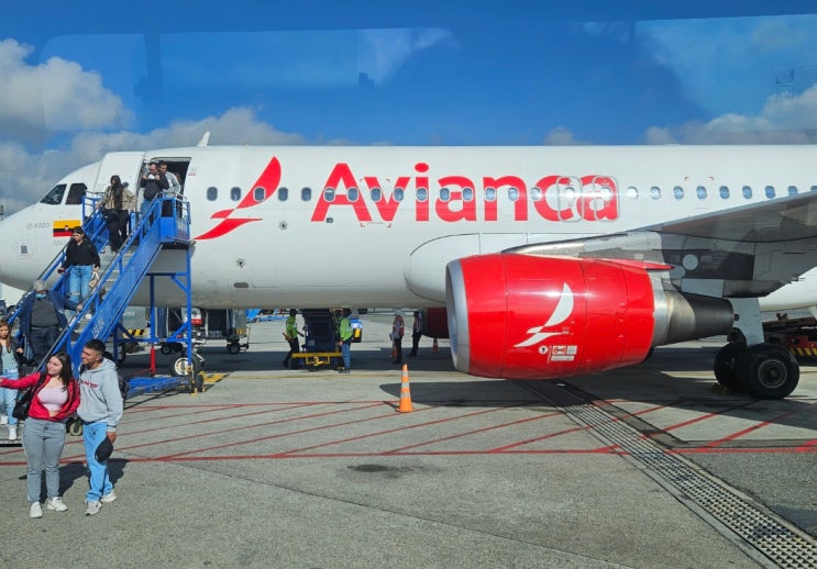 [24년 남미여행]아비앙카(Avianca) 항공 콜럼비아 국내선 탑승 후기(AV8450, AV9327, 보고타-메데인 왕복 ...