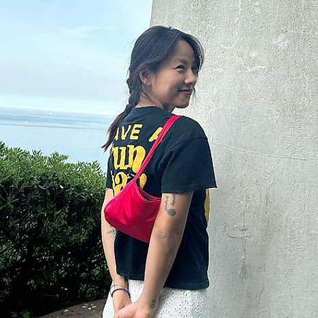 이효리 느낌 있는 꾸안꾸룩 화이트 롱스커트 코디 : 네이버 블로그