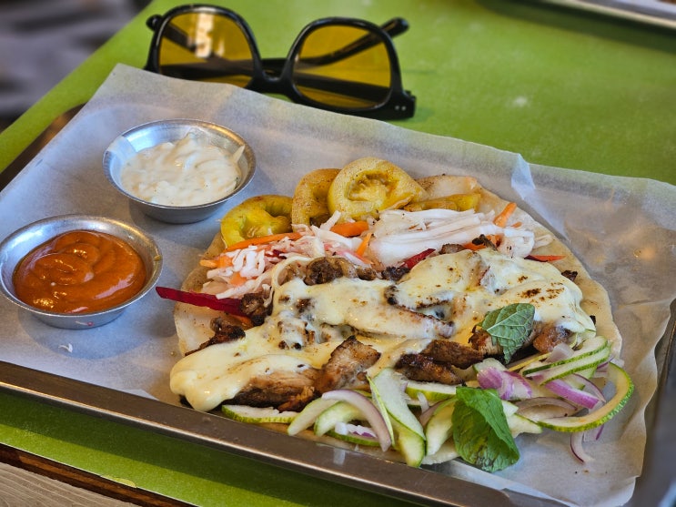 보라카이 카드(트래블 월렛)되는 맛집 추천_MEZE Wrap : 네이버 블로그