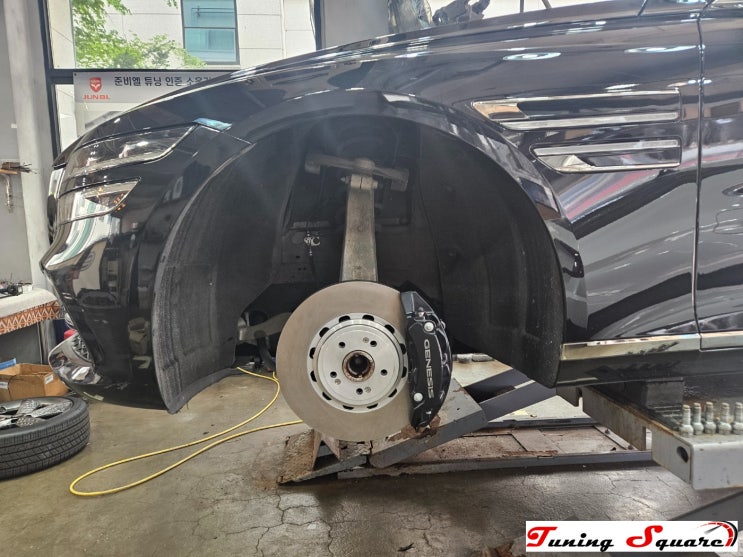 제네시스 G80 Rg3 순정 컨티넨탈 4P , 리어 스타일링커버 캘리퍼 리어확장 , 스포츠용 블랙 캘리퍼 사용으로 멋진 퍼포먼스와 제동력 까지 ~! : 네이버 블로그