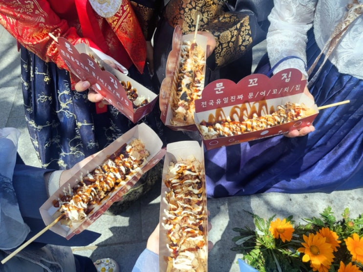 내돈내산•ᴗ• 1박2일 전주여행 전주한옥마을 길거리음식 9곳 추천 맛집리스트 정리 문꼬치 오짱 생과일모찌 길거리야