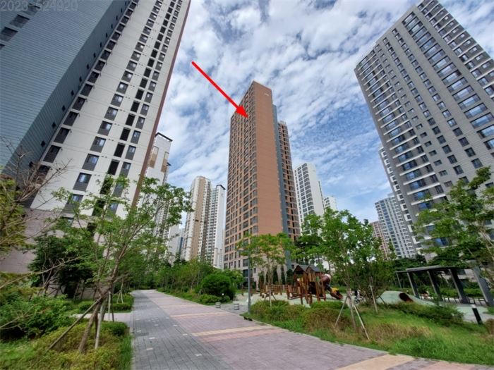 인천 중구 중산동 아파트경매 33평형3억1천 중산초등학교인근 2019년신축 E편한세상영종국제도시오션하임 23층 유찰1회 인천