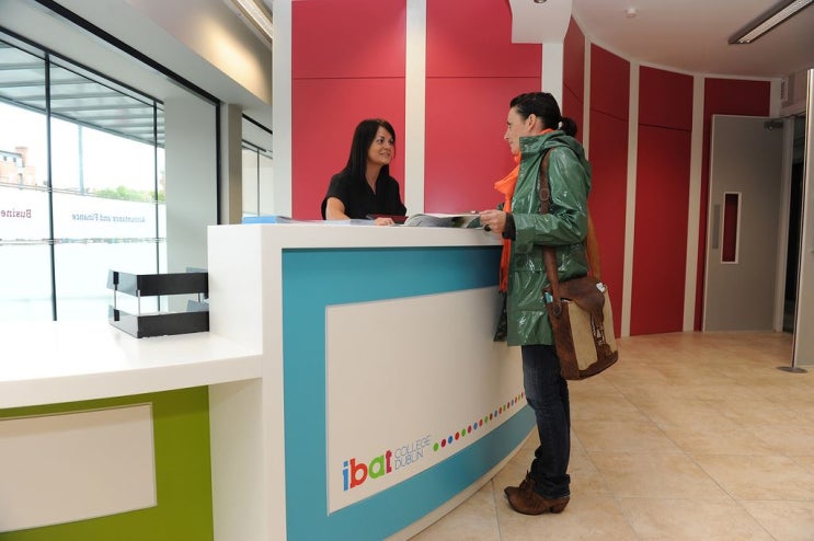 [아일랜드유학] 아일랜드 더블린의 IBAT 대학을 소개합니다! : 네이버 블로그