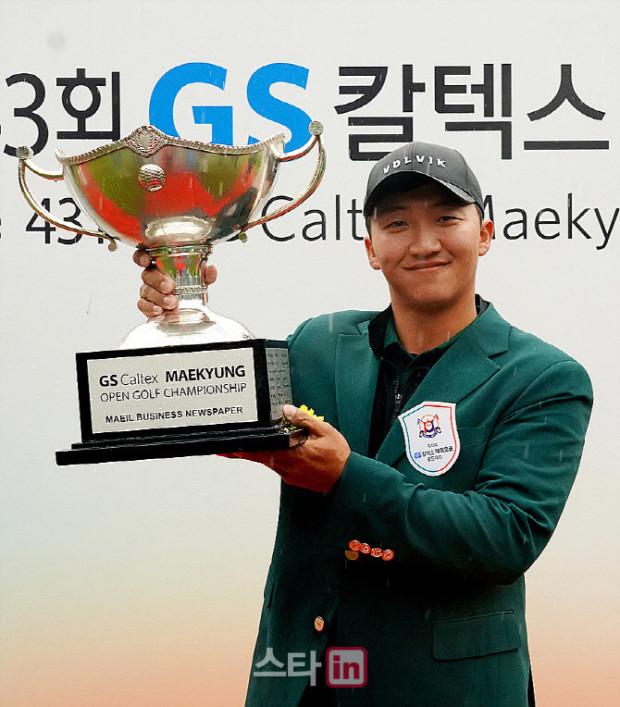 스크린을 넘어 필드의 황제로, 김홍택 프로의 2024년 KPGA 최고 권위 메이저 GS칼텍스 매경오픈 우승 WITB : 네이버 블로그
