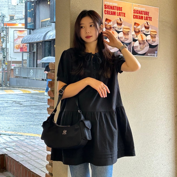 미니숄더백 추천! 가방트렌드 MLB 엠엘비 노정의 포켓백 : 네이버 블로그