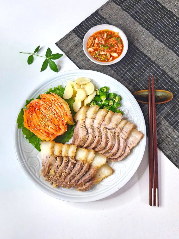 전기밥솥 수육 맛있게 삶는법 무수분 수육 만들기 돼지고기 보쌈 네이버 블로그