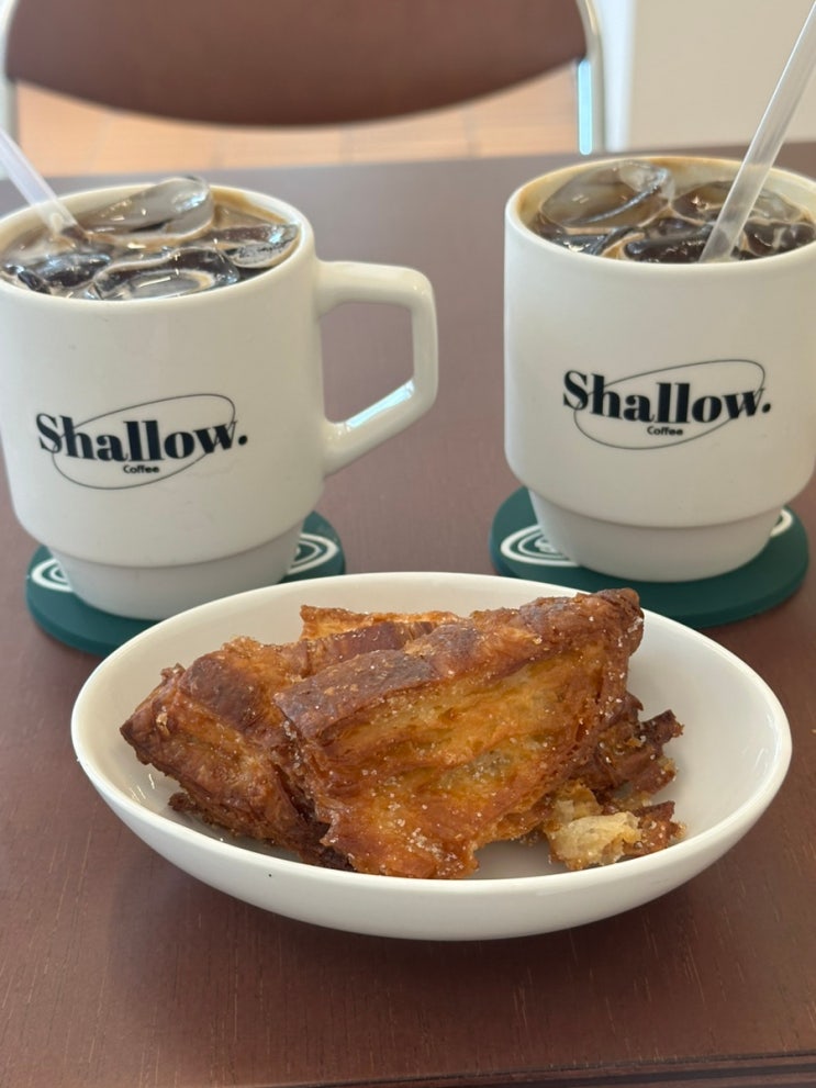 [진주] 신상 카페 진주역 샬로우 커피(shallow coffee), 버터스틱과 커피가 맛있는 곳 : 네이버 블로그
