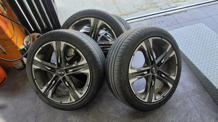 K5 DL3 TA51 235/45R18 타이어 교환 : 네이버 블로그