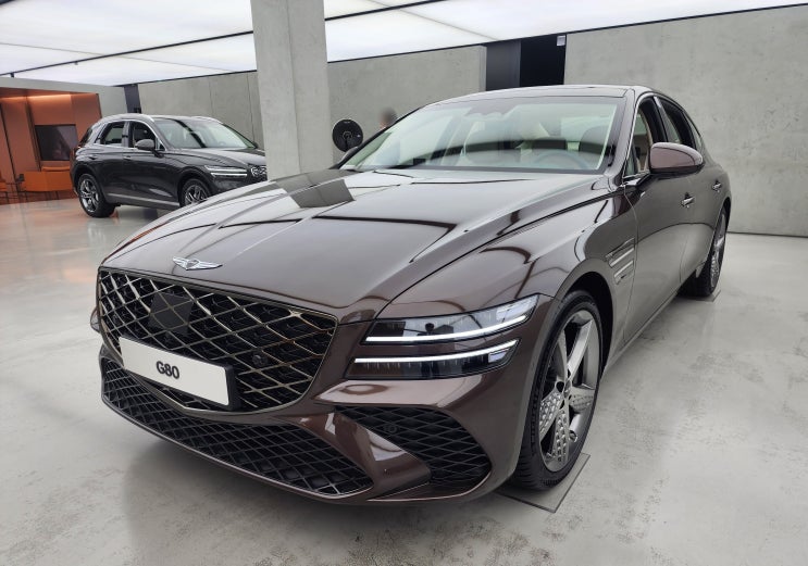 모범생 이미지를 벗어던진 G80 페이스리프트 스포츠 패키지 [브루클린 브라운/바닐라 베이지] : 네이버 블로그